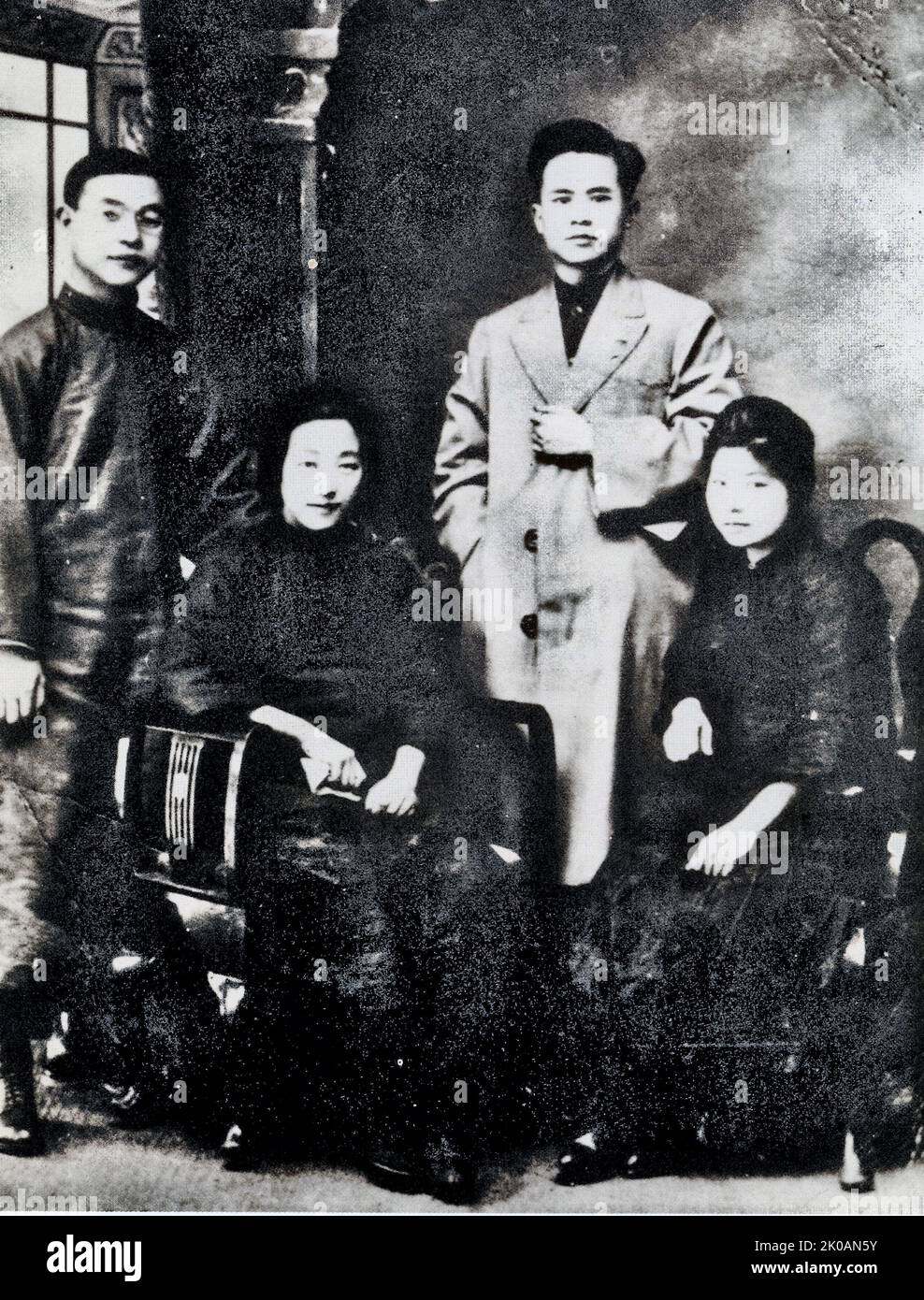 Ren Bishi, Chen Congying and the Ren Zuomin couple's group photo Stock ...