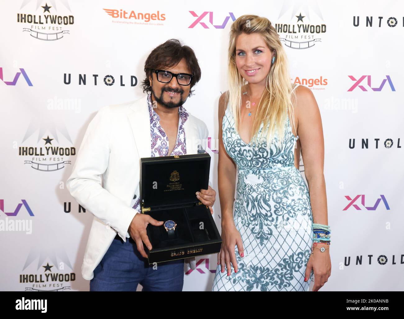 Hollywood, California, USA. 8th September, 2022. Craig Shelly shows a ...