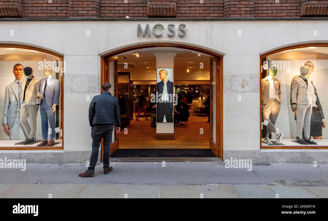 The Jermyn St branch of Moss Bros, an upmarket menswear store Stock ...