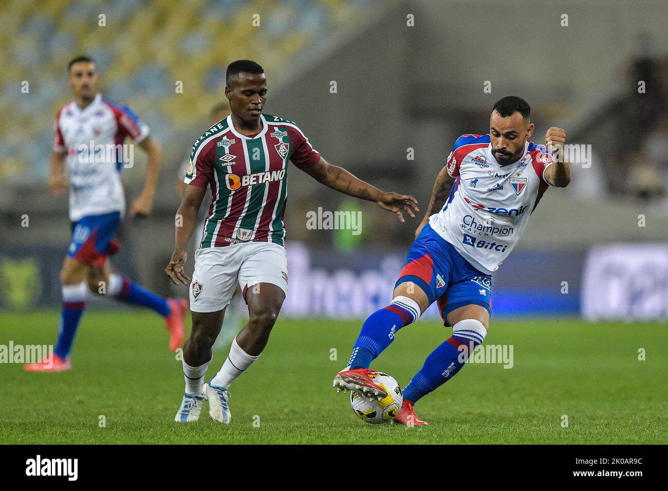 Moises Arias 2022 Height