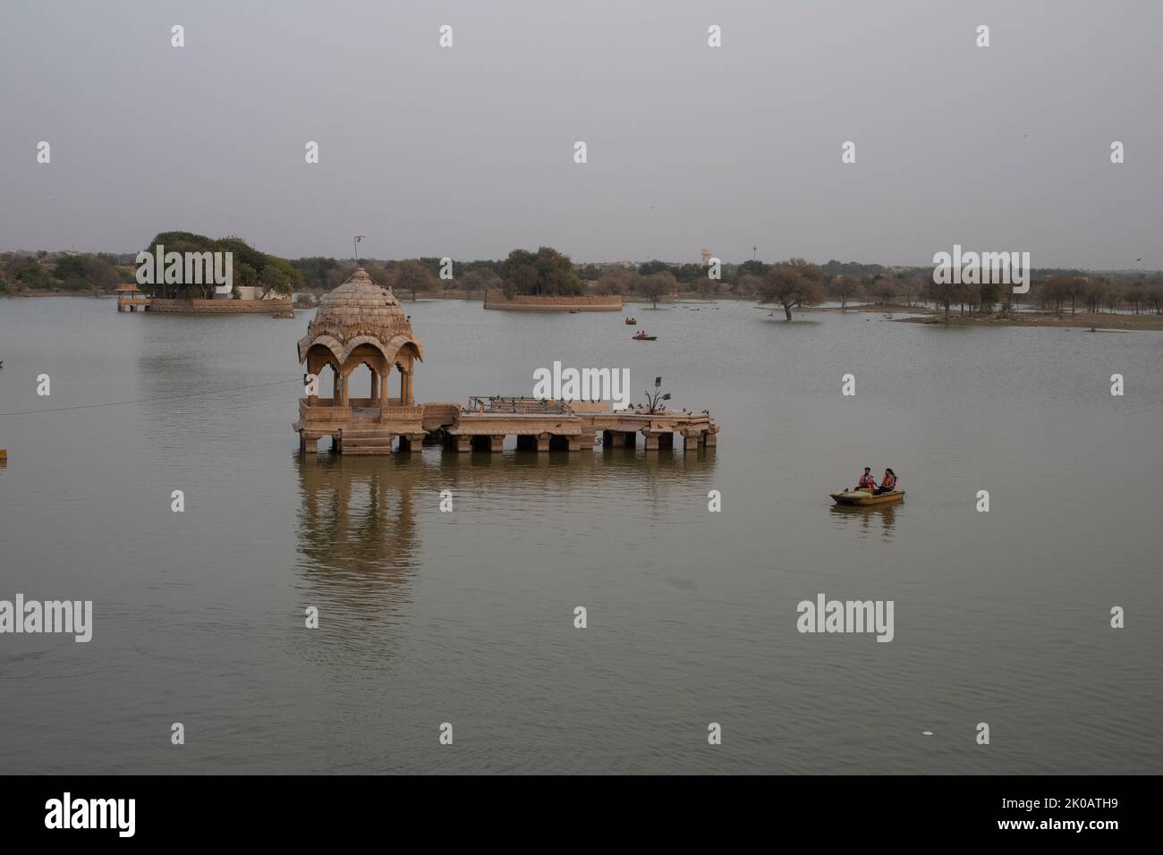 Gadi Sagar Lake Stock Photo - Alamy
