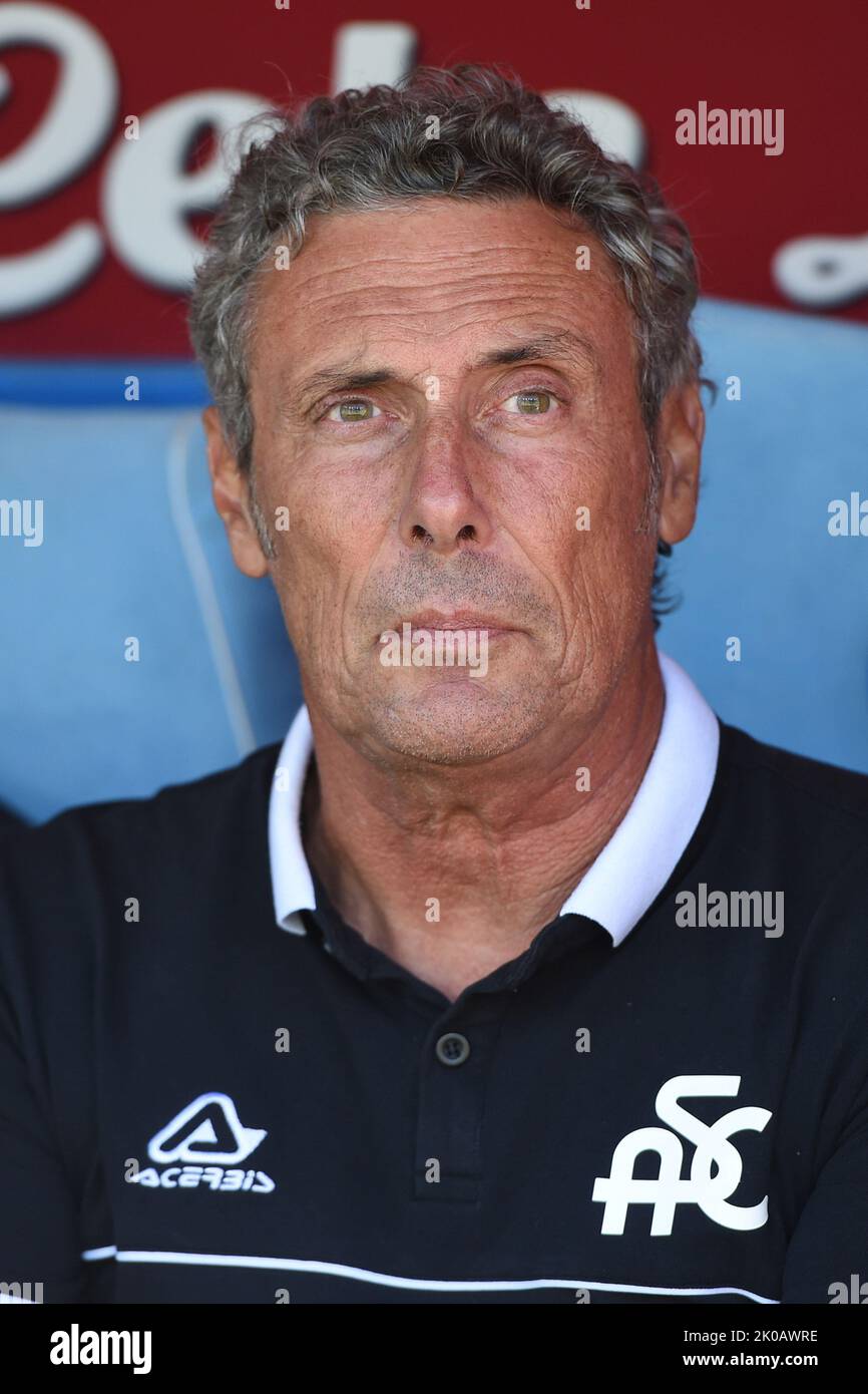 Naples, Italy. 10 Sep, 2022. Luca Gotti Head Coach of Spezia Calcio ...