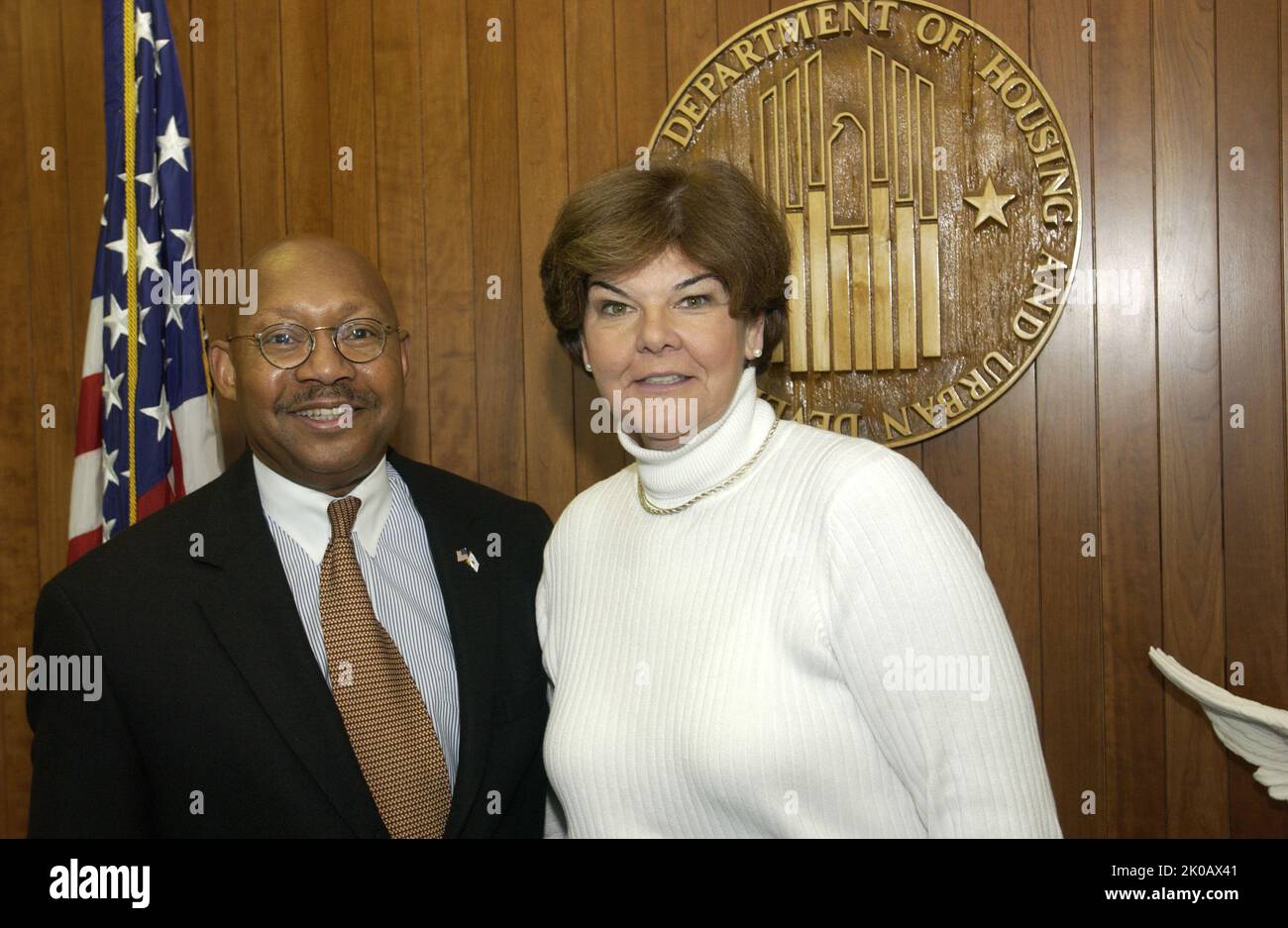Secretary Alphonso Jackson with ABC's Ann Compton - Secretary Alphonso ...
