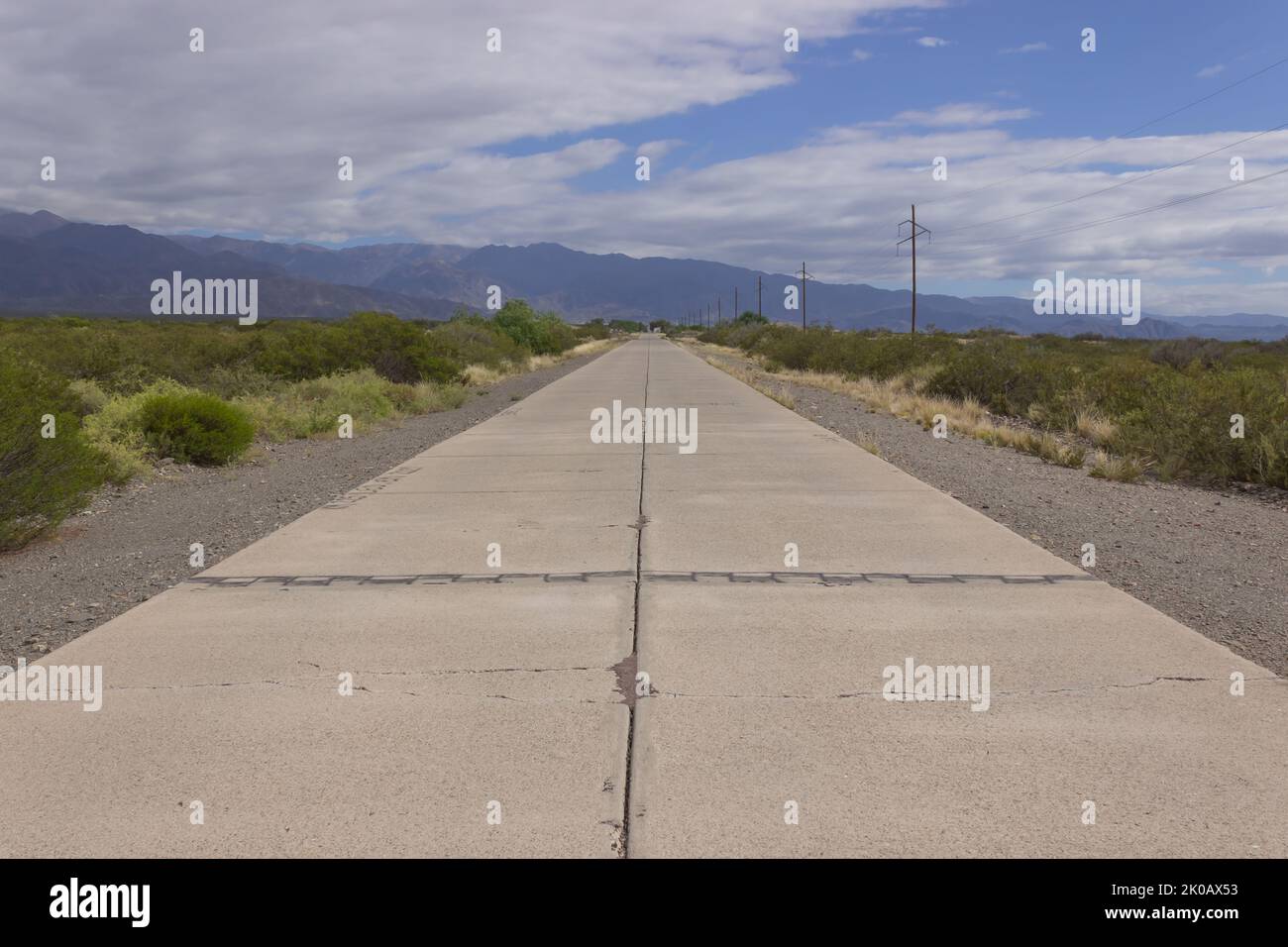 Beautiful green scenic road on hi-res stock photography and images - Alamy