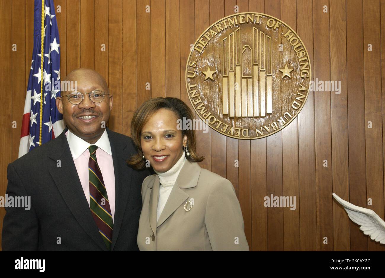 Secretary Alphonso Jackson with Sophia Nelson - Secretary Alphonso ...