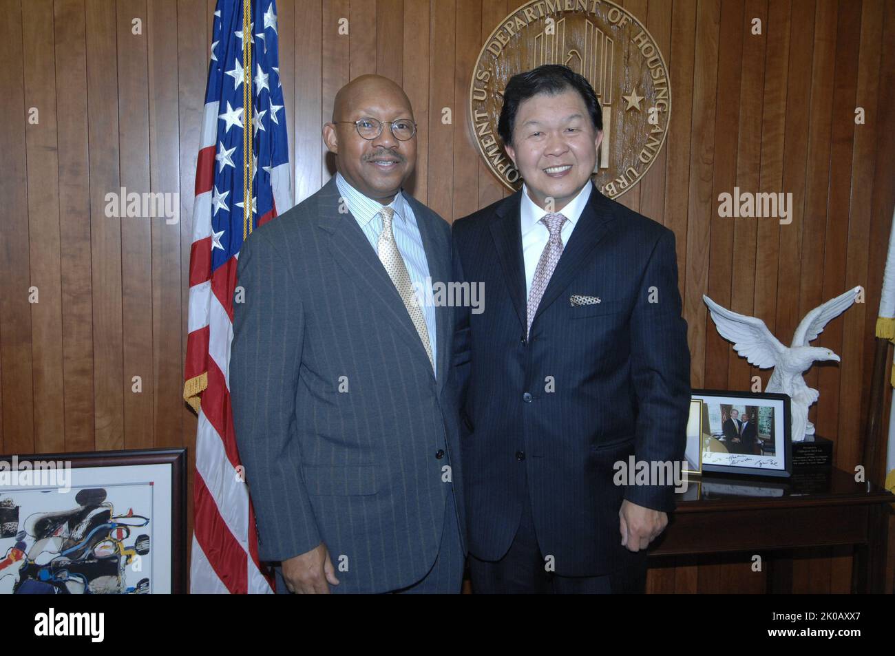 Secretary Alphonso Jackson with Visitors - Secretary Alphonso Jackson ...