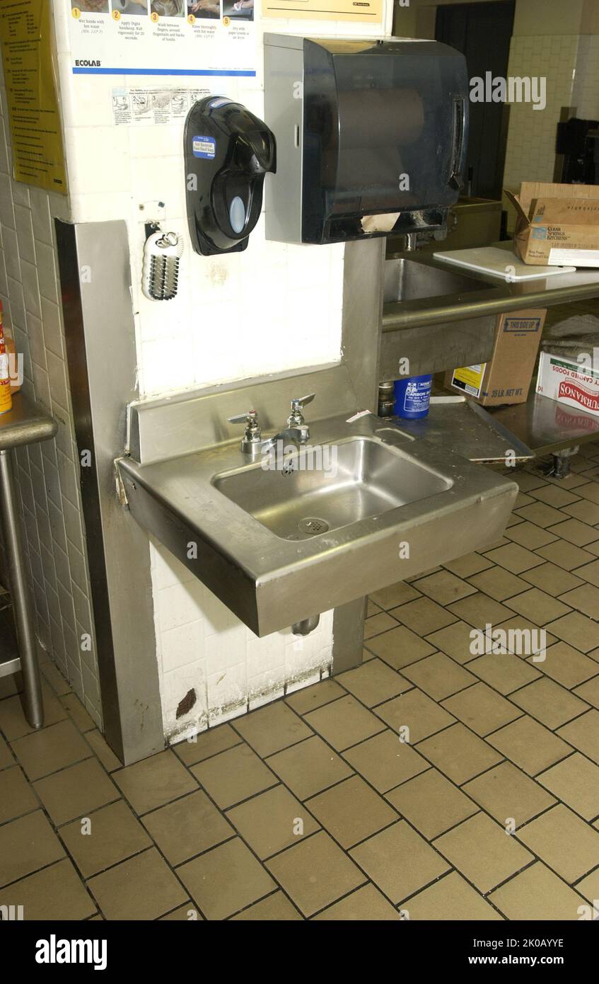 Renovation of Cafeteria, Auditorium, Snack Bar Areas - Views from areas ...