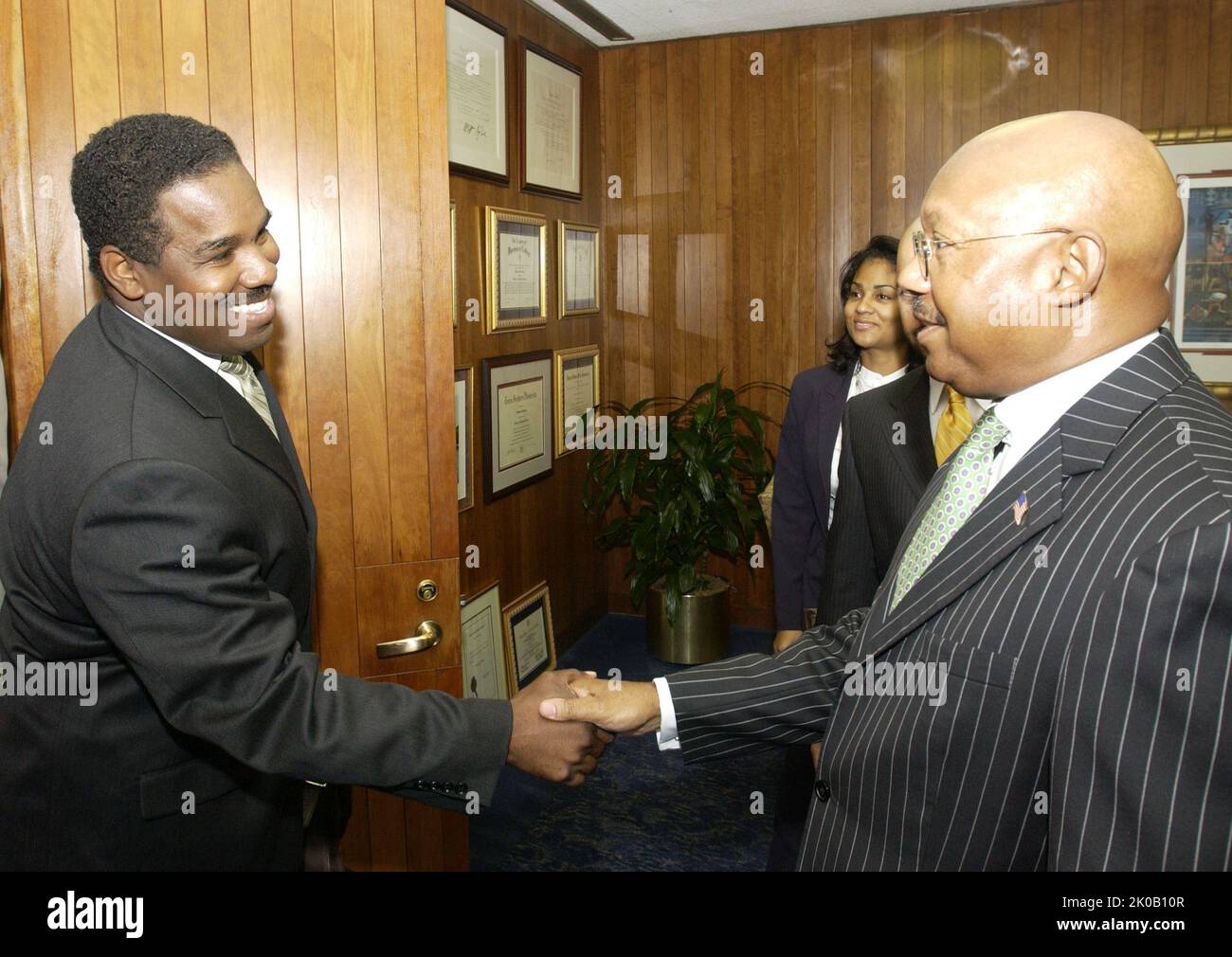 Secretary Alphonso Jackson with Visitors - Secretary Alphonso Jackson ...