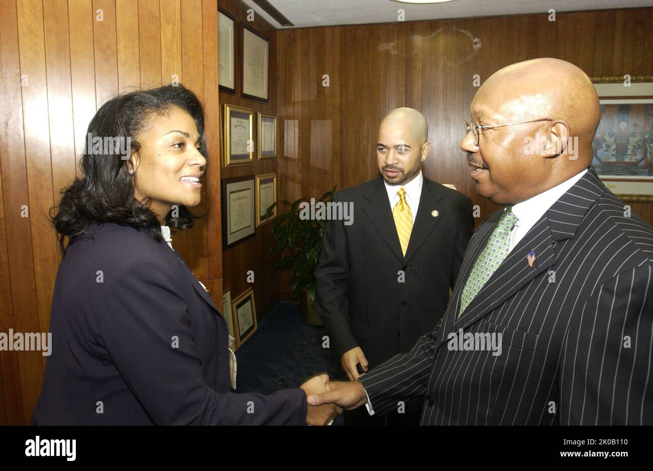 Secretary Alphonso Jackson with Visitors - Secretary Alphonso Jackson ...