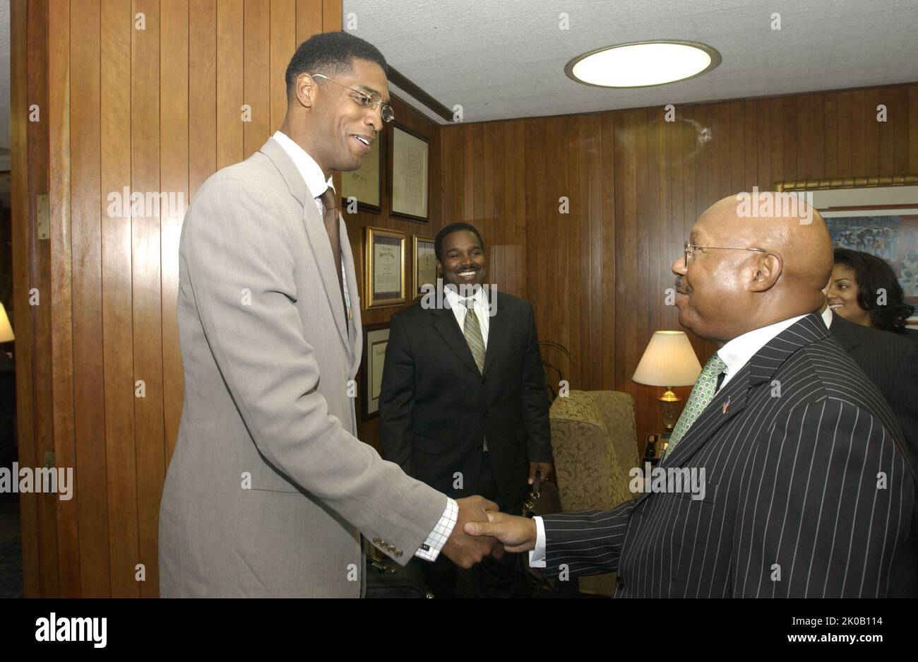 Secretary Alphonso Jackson with Visitors - Secretary Alphonso Jackson ...
