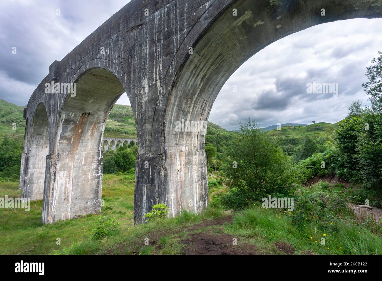 Looking up at the tall,narrow,and impressive viaduct that carries the ...