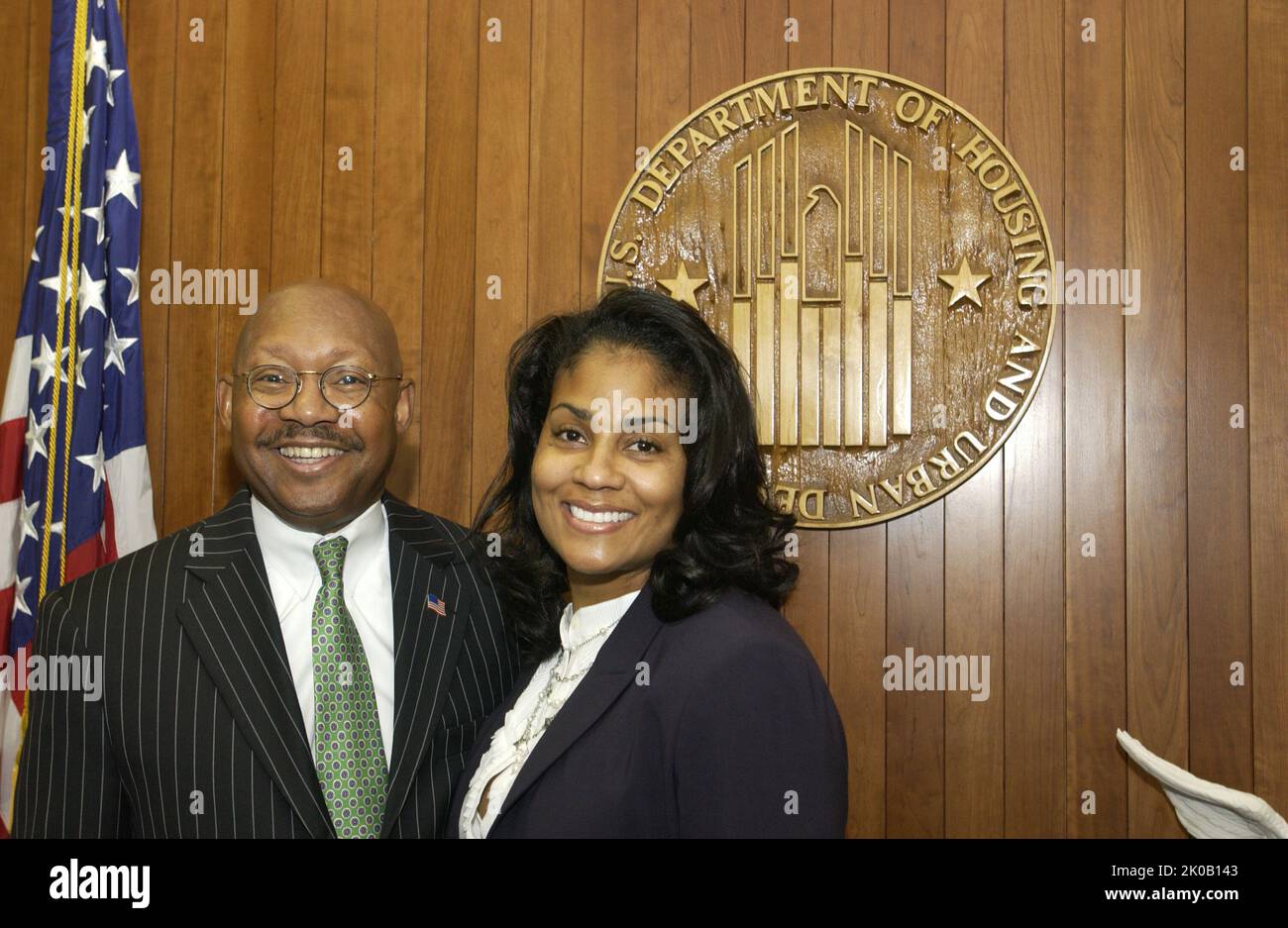 Secretary Alphonso Jackson with Visitors - Secretary Alphonso Jackson ...