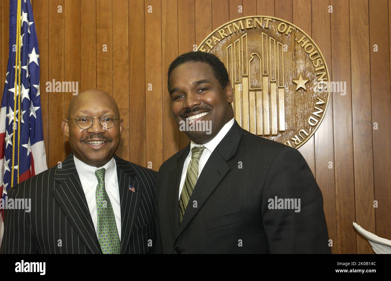 Secretary Alphonso Jackson with Visitors - Secretary Alphonso Jackson ...