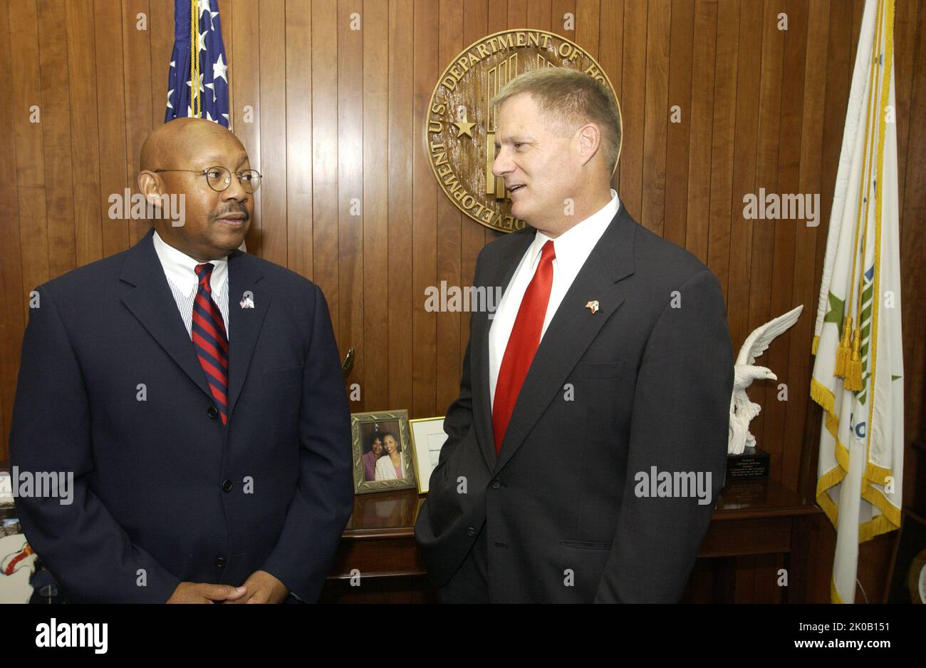 Secretary Alphonso Jackson with David Wallace - Secretary Alphonso ...