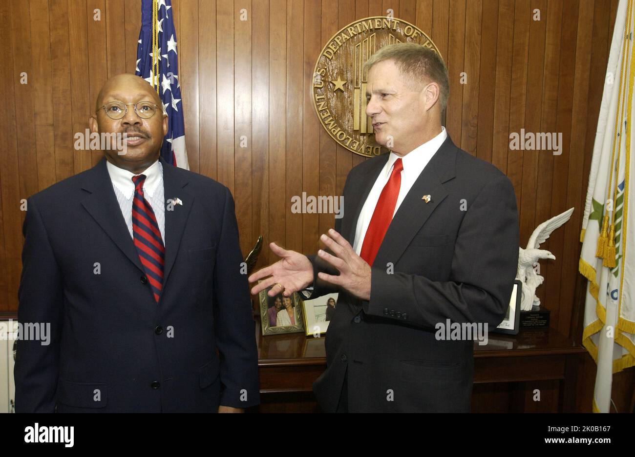 Secretary Alphonso Jackson with David Wallace - Secretary Alphonso ...