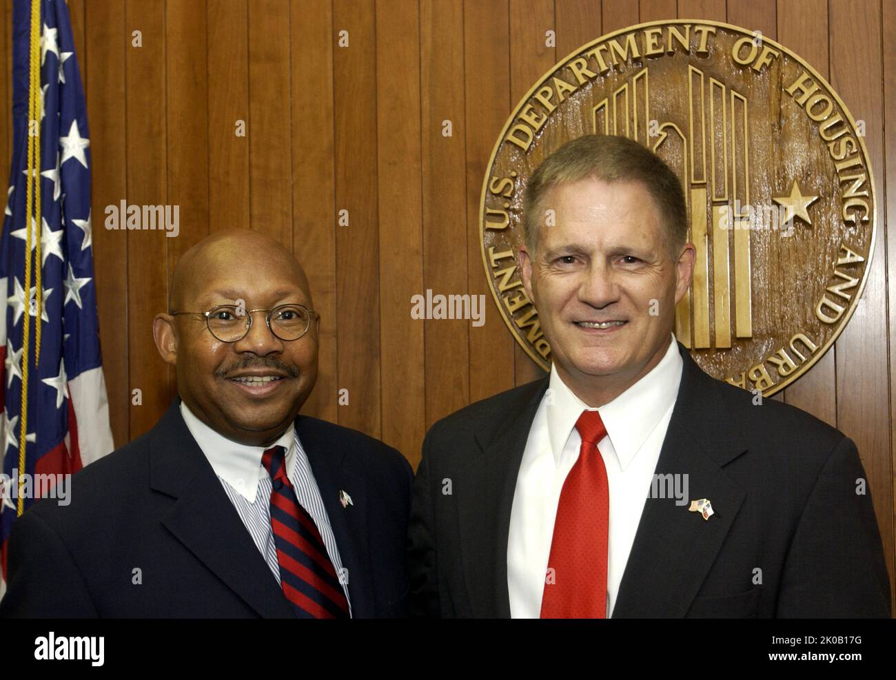 Secretary Alphonso Jackson with David Wallace - Secretary Alphonso ...