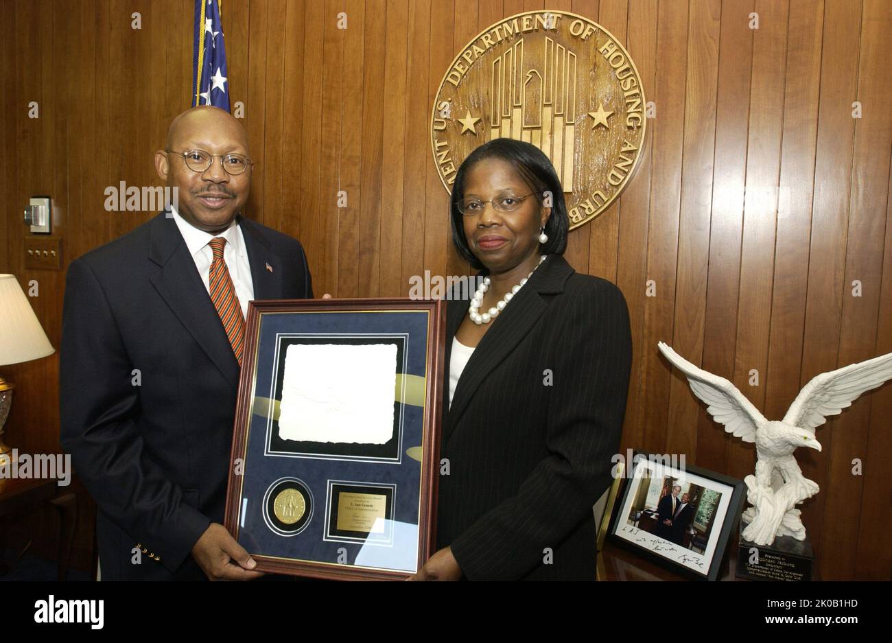 Secretary Alphonso Jackson with Retired HUD Staffers - Secretary ...