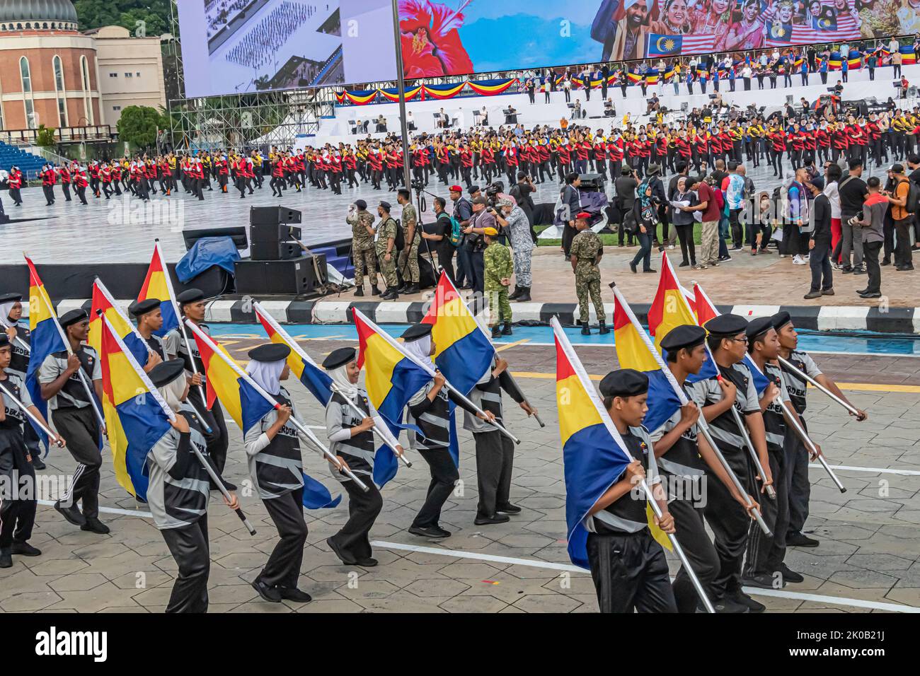 Teenagers malaysia hi-res stock photography and images - Alamy