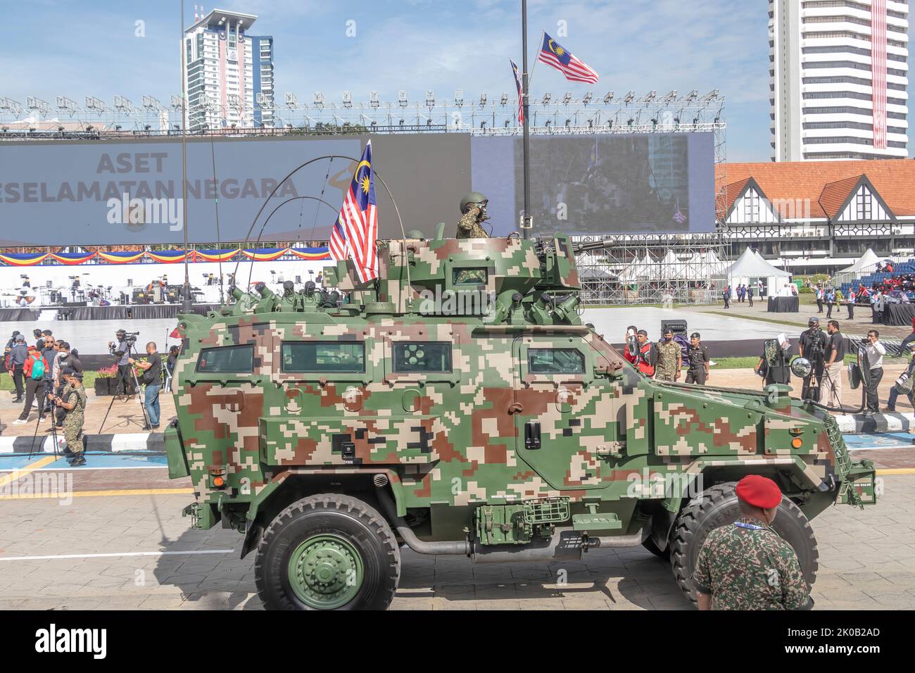 Av 4 lipanbara hi-res stock photography and images - Alamy