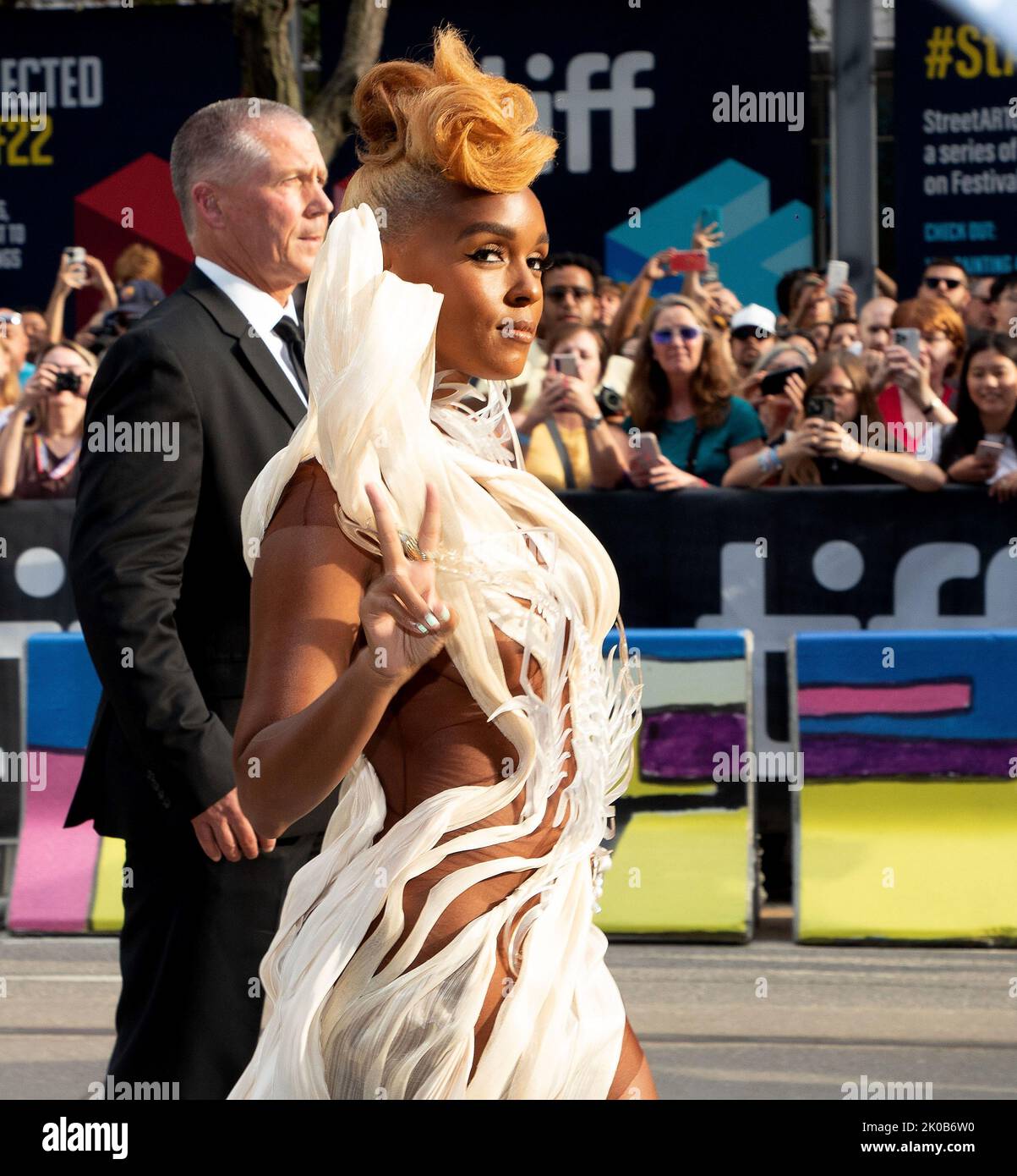 Janelle Monae attends the "Glass Onion: A Knives Out Mystery" Premiere ...