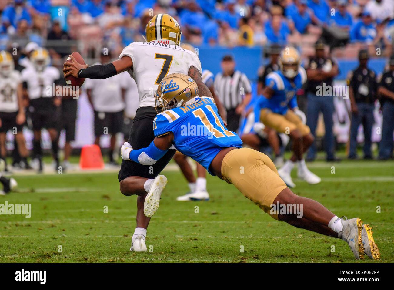 Pasadena, CA. 10th Sep, 2022. UCLA Bruins defensive lineman Gabriel ...