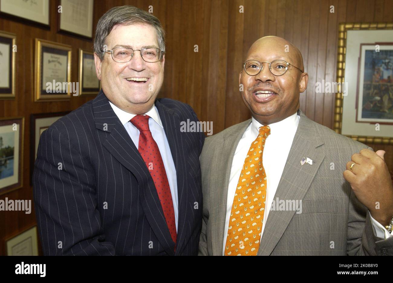 Secretary Alphonso Jackson with Ken Duberstein - Secretary Alphonso ...