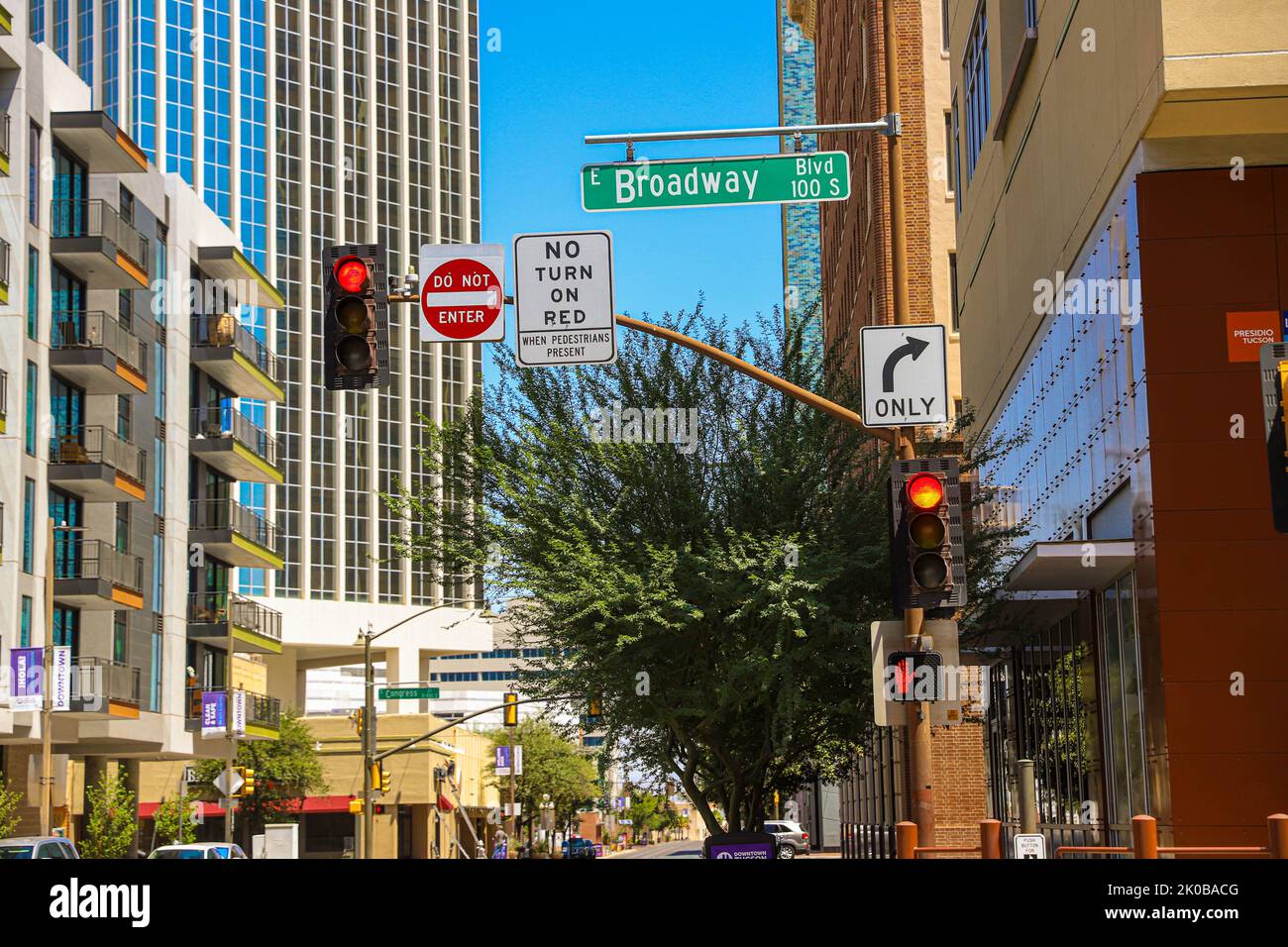Señales de tráfico hi-res stock photography and images - Alamy
