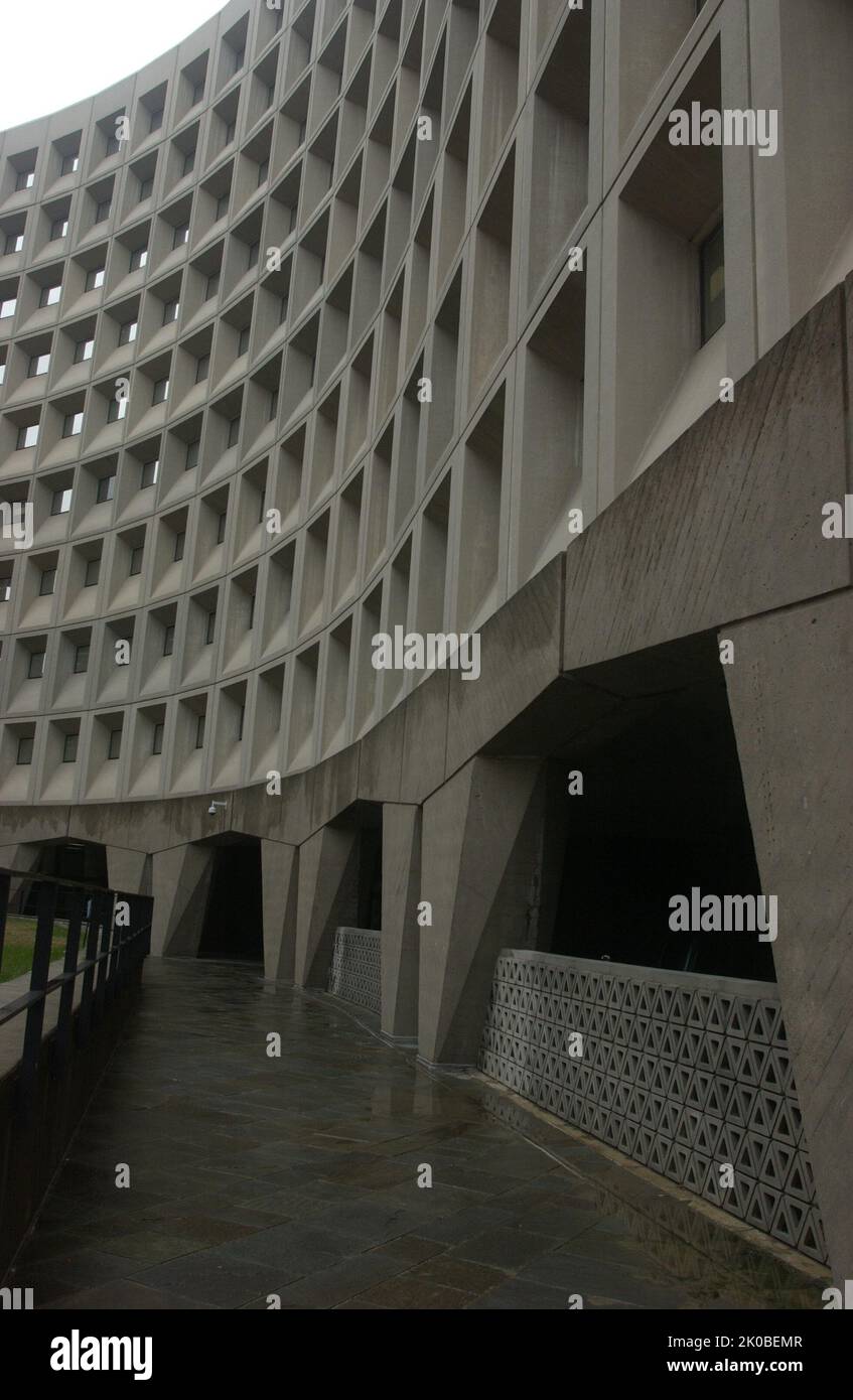 HUD Headquarters Building - HUD Headquarters Building: exterior and ...