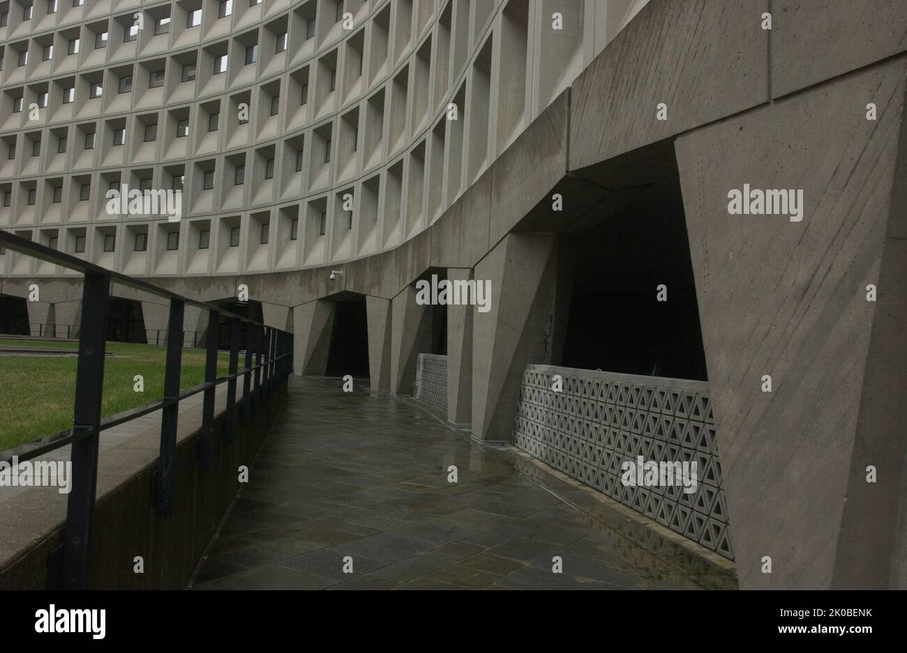 HUD Headquarters Building - HUD Headquarters Building: exterior and ...
