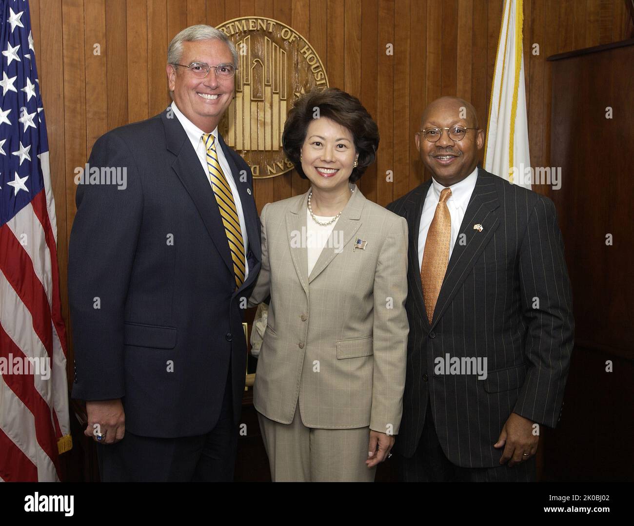 Secretary Alphonso Jackson Hosting Cabinet Luncheon. Secretary Alphonso ...