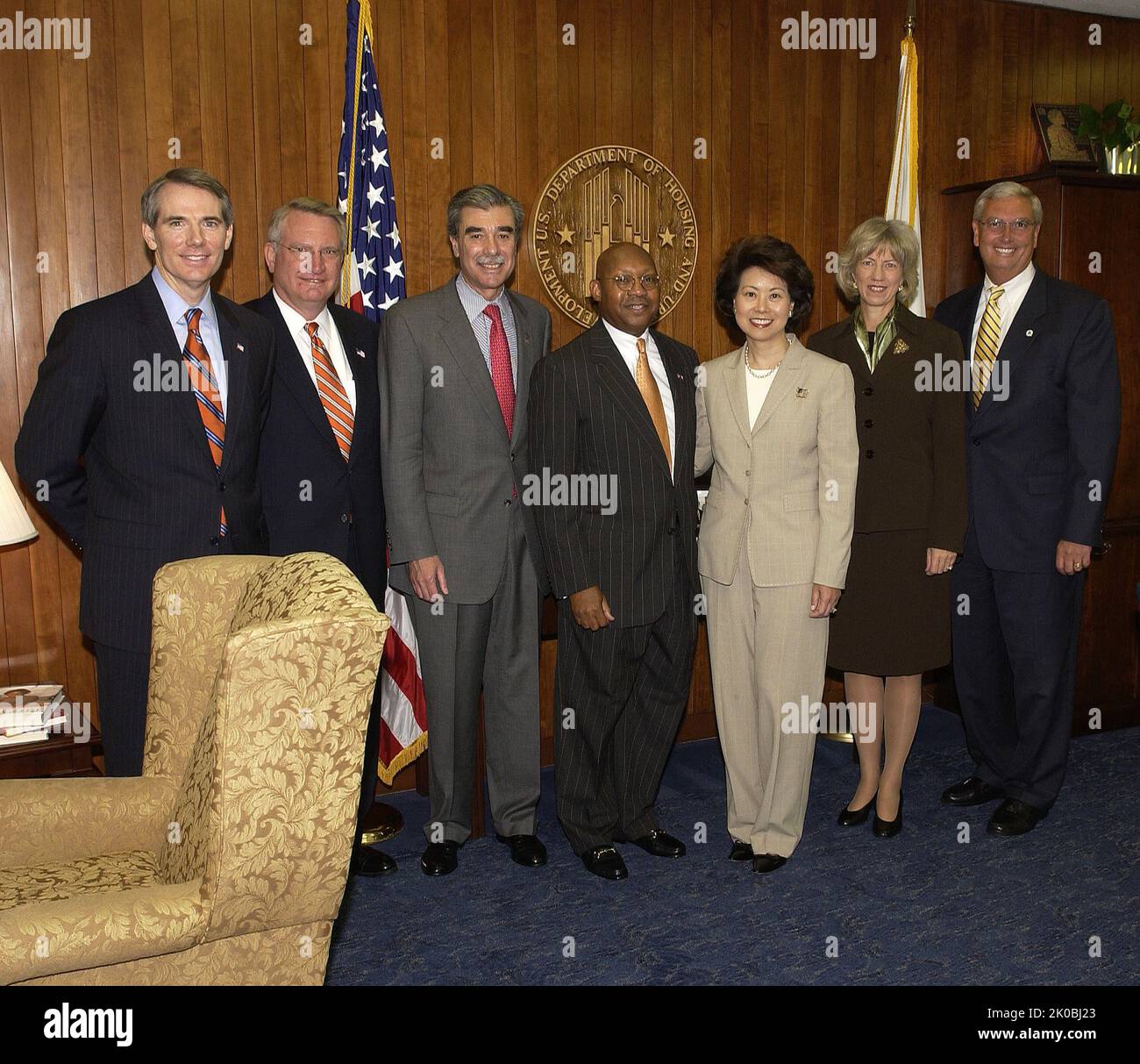 Secretary Alphonso Jackson Hosting Cabinet Luncheon. Secretary Alphonso ...