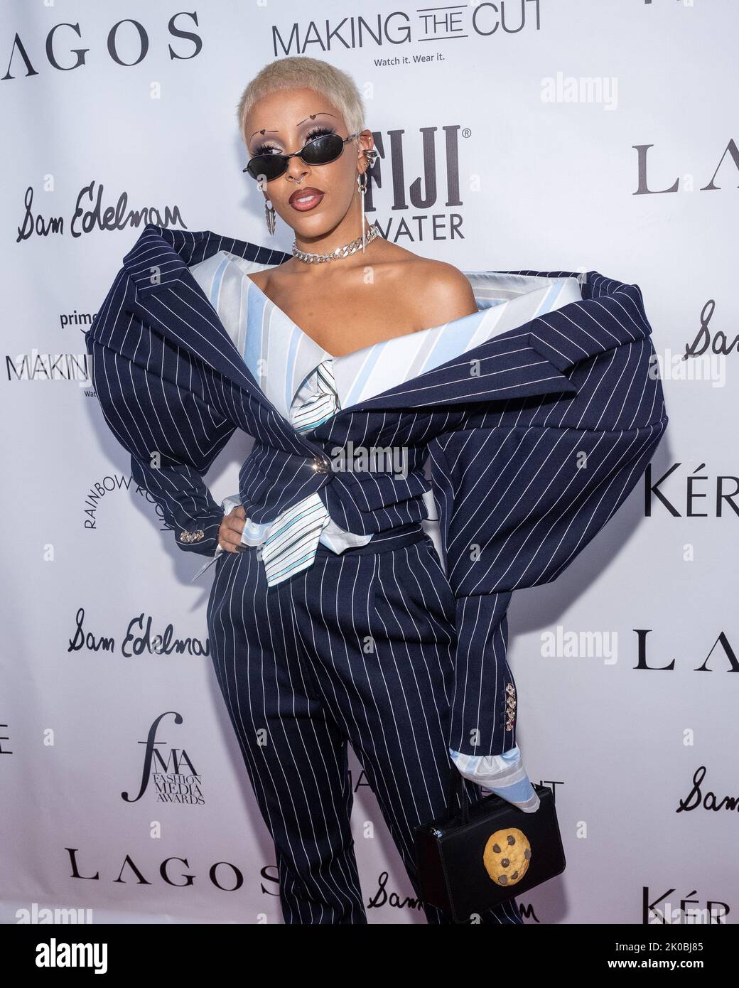 Doja Cat arrives at The Daily Front Row Fashion Media Awards Show at ...