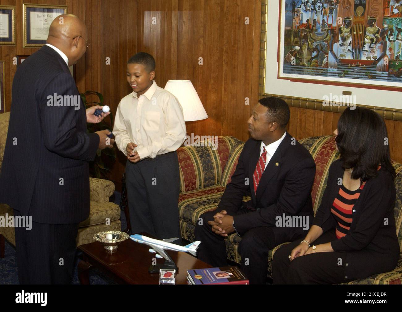 Secretary Alphonso Jackson with Ernest Parker. Secretary Alphonso ...