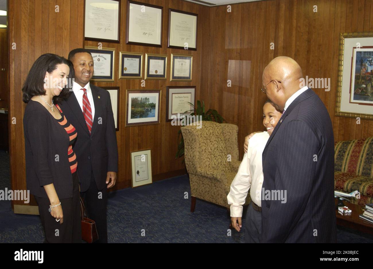 Secretary Alphonso Jackson with Ernest Parker. Secretary Alphonso ...