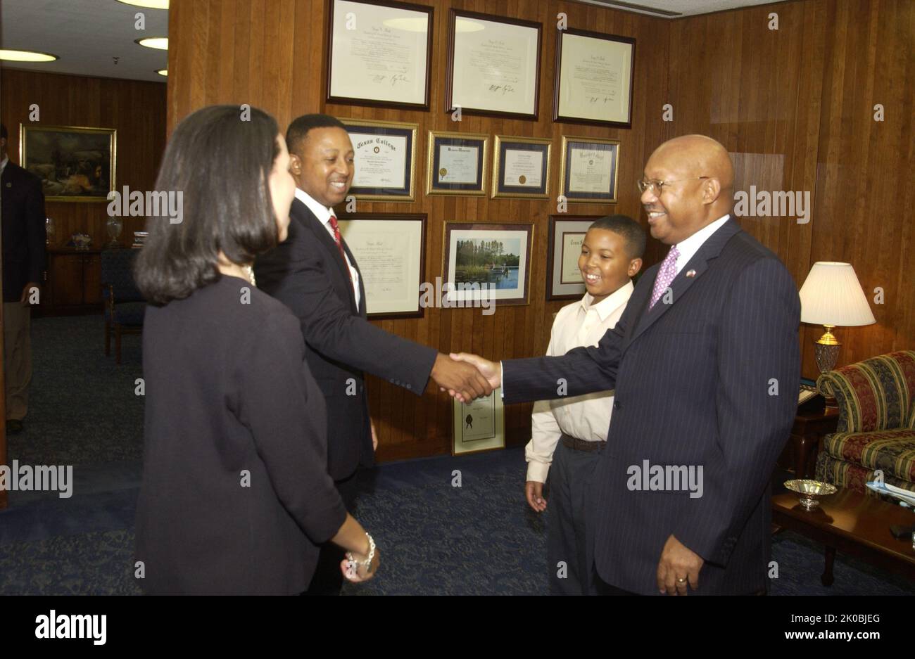 Secretary Alphonso Jackson with Ernest Parker. Secretary Alphonso ...