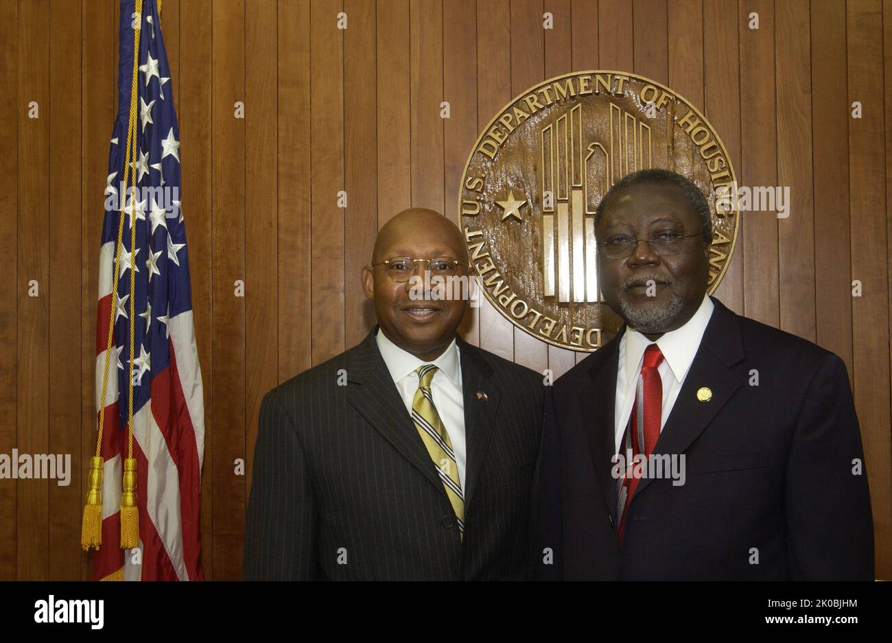 Secretary Alphonso Jackson with Ghana Ambassador to the U.S ...