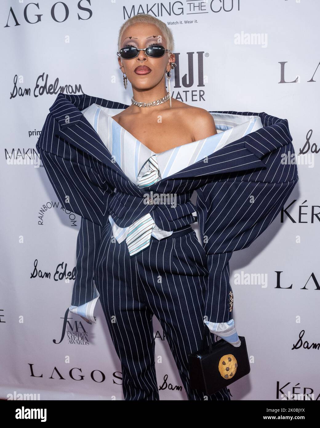 Doja Cat arrives at The Daily Front Row Fashion Media Awards Show at ...