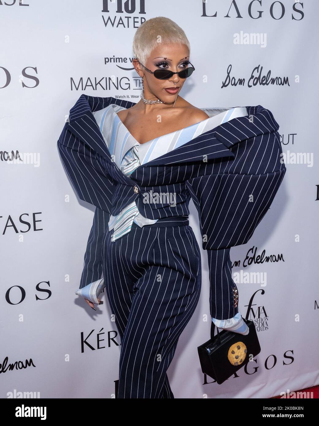 Doja Cat arrives at The Daily Front Row Fashion Media Awards Show at ...