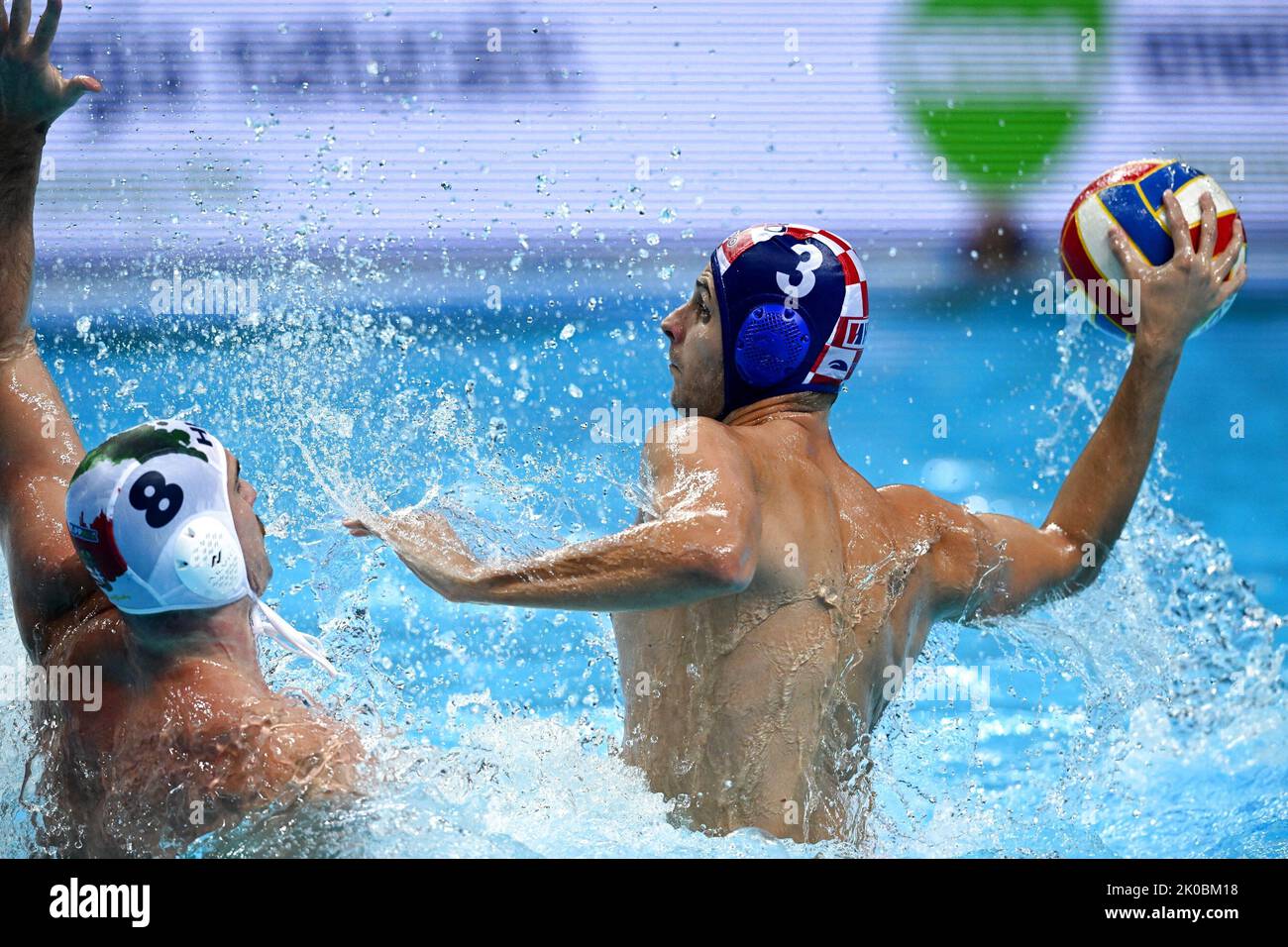 Split, Croatia. 10th Sep, 2022. Loren Fatovic (R) of Croatia shoots ...