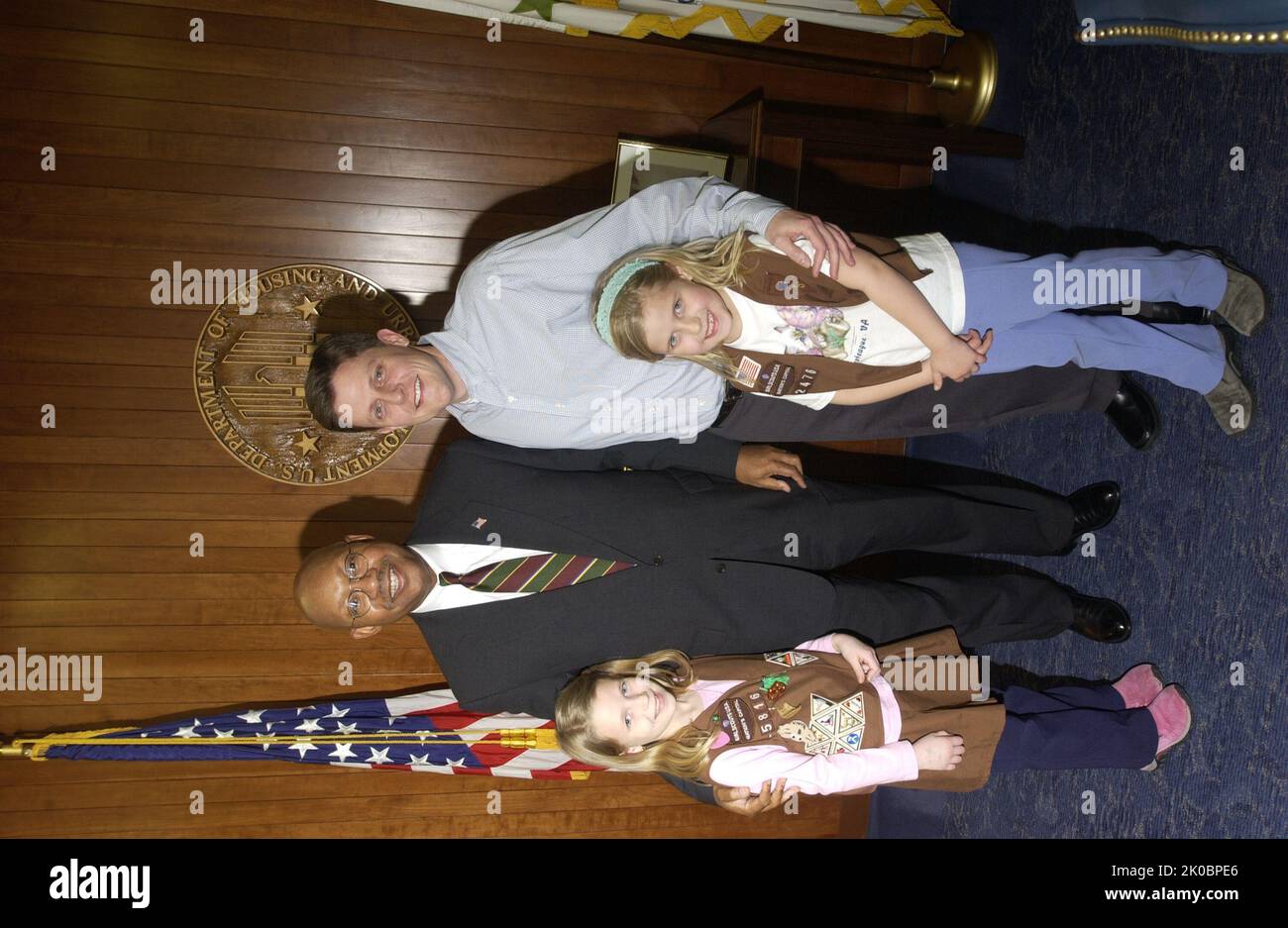 Secretary Alphonso Jackson with Doug Duvall and Family. Secretary ...