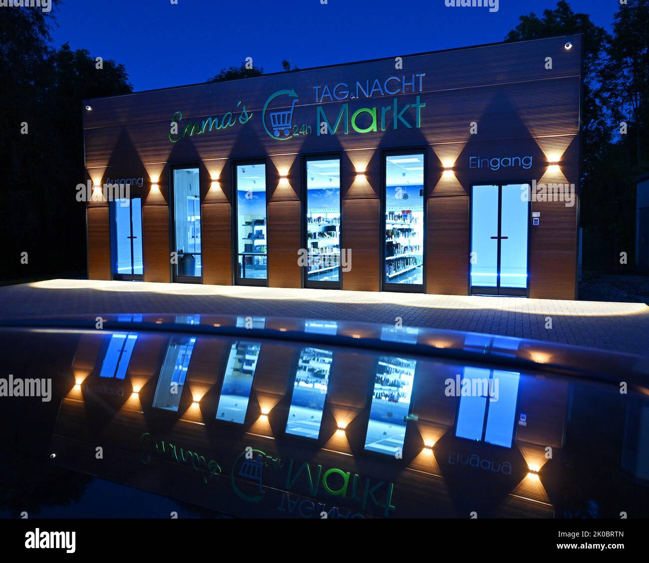 Ettersburg, Germany. 08th Sep, 2022. "Emma's Day & Night Market" is ...