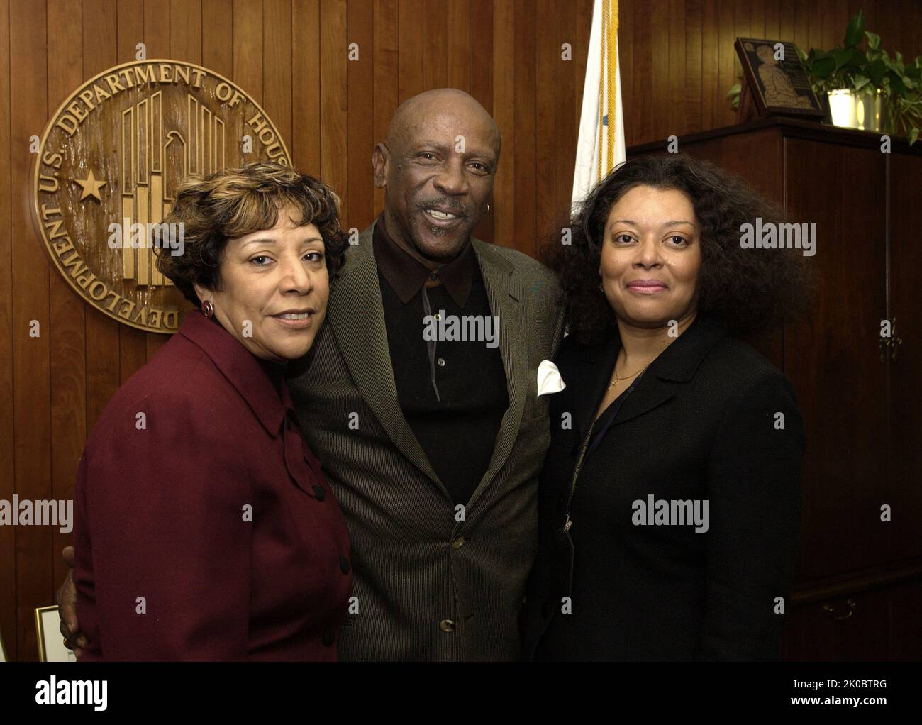 Secretary Alphonso Jackson with Lou Gossett, Jr.. Secretary Alphonso ...