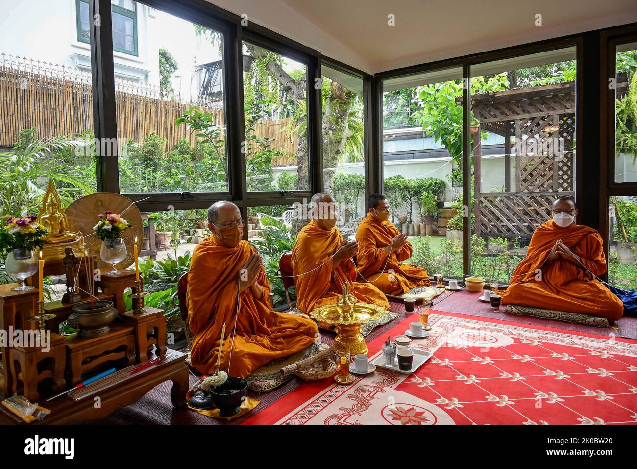Bangkok, Thailand. 09th Sep, 2022. Devotees offering prayers during the ...