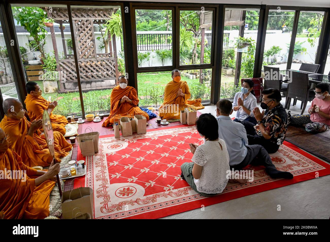 Bangkok, Thailand. 09th Sep, 2022. Devotees offering prayers during the ...