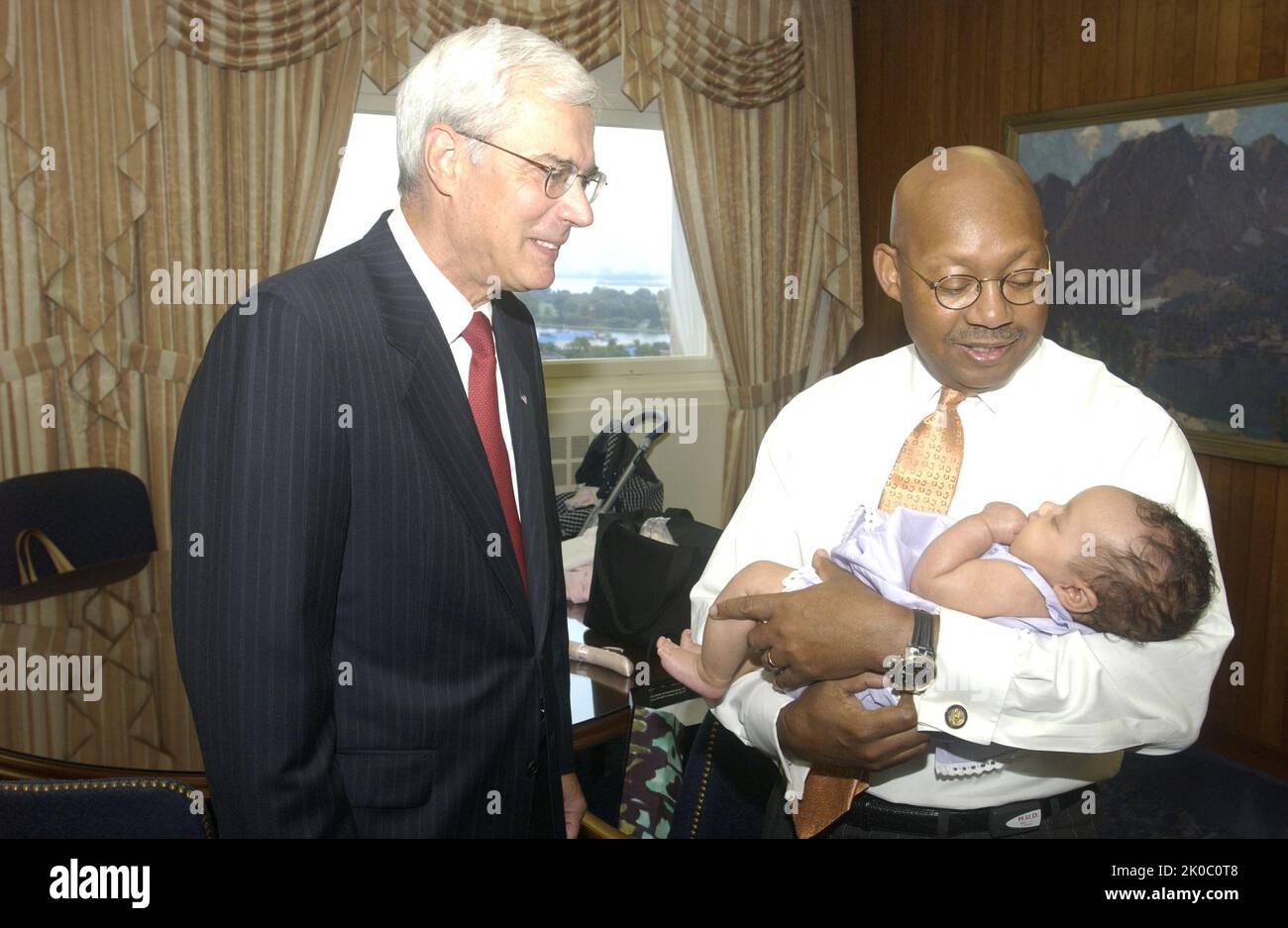 Secretary Alphonso Jackson, Family Members at HUD. Secretary Alphonso ...