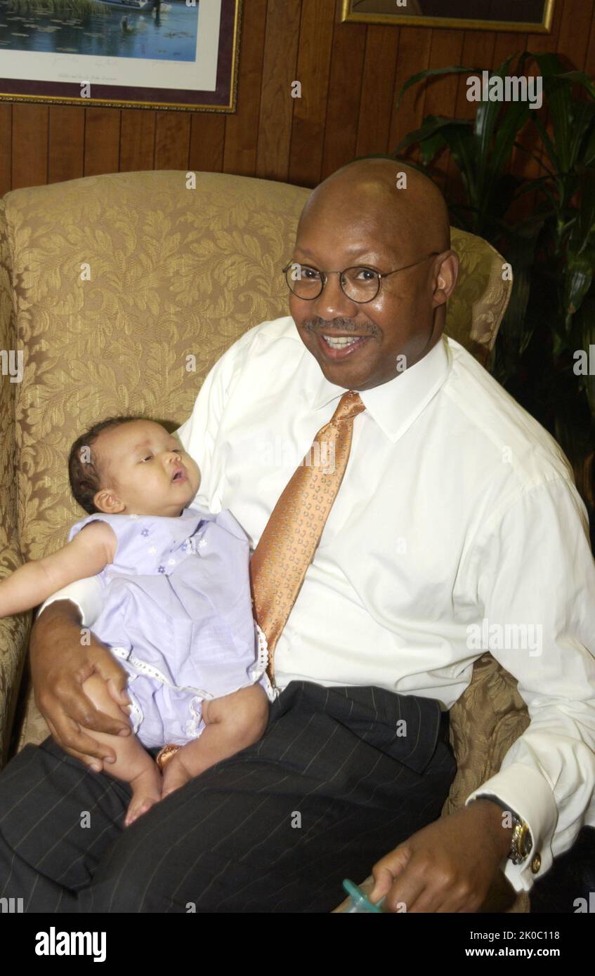 Secretary Alphonso Jackson, Family Members at HUD. Secretary Alphonso ...