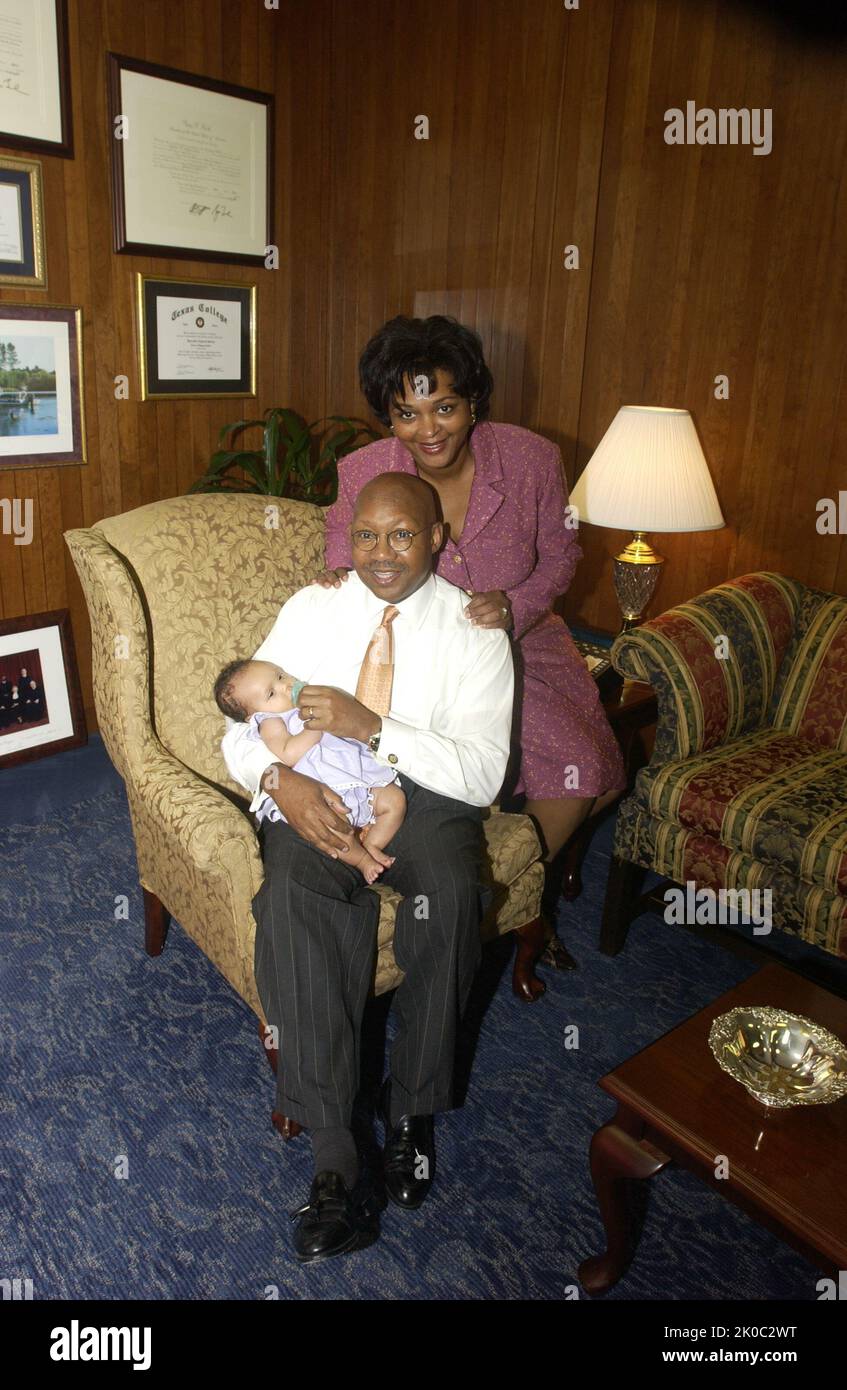 Secretary Alphonso Jackson, Family Members at HUD. Secretary Alphonso ...