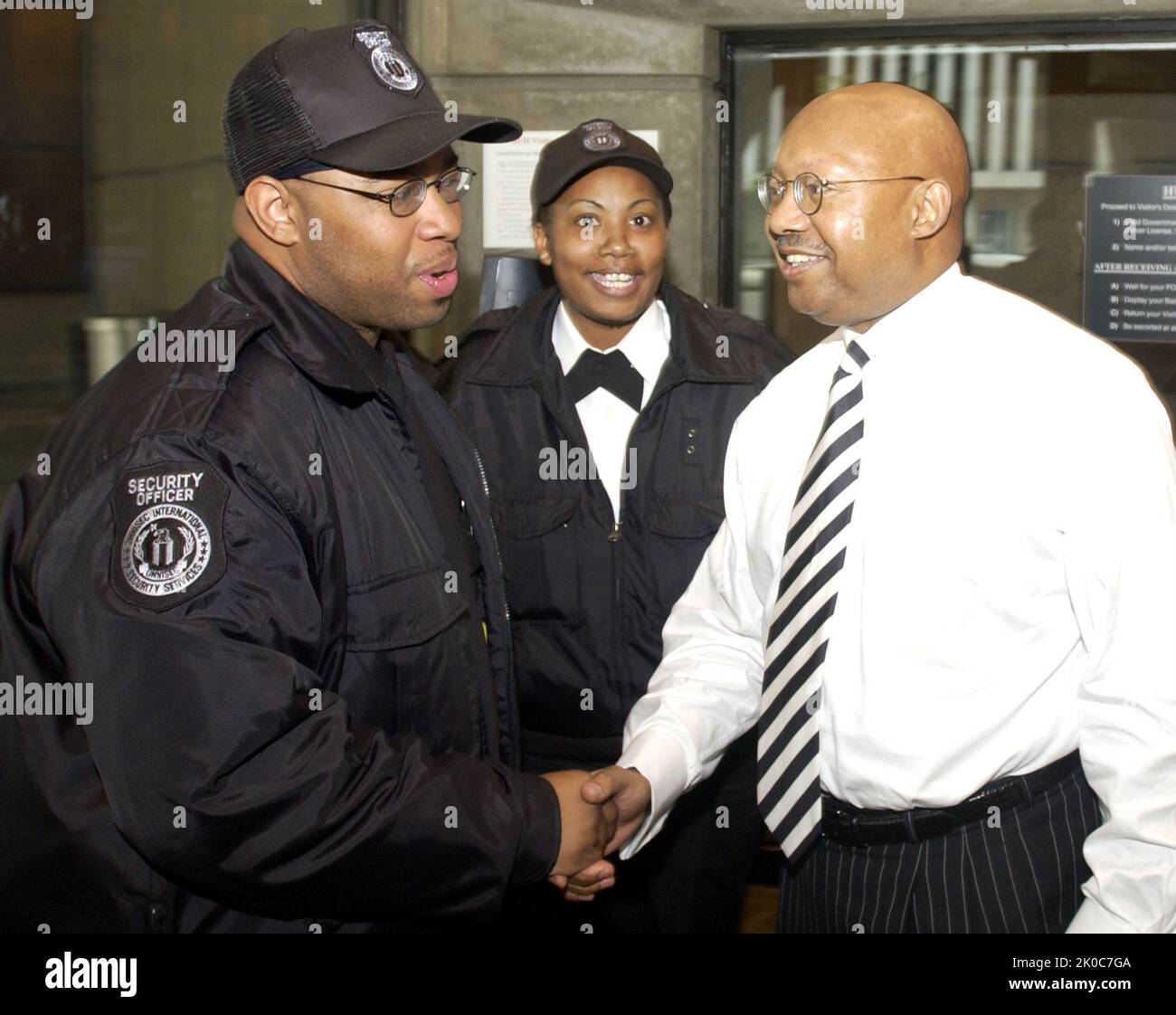 Secretary Alphonso Jackson with HUD Staff. Secretary Alphonso Jackson ...