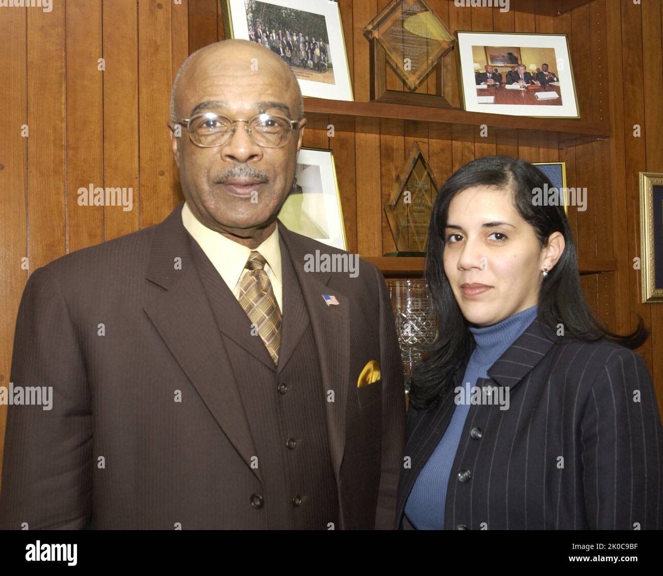 Acting Secretary Alphonso Jackson with Education Secretary Rod Paige ...
