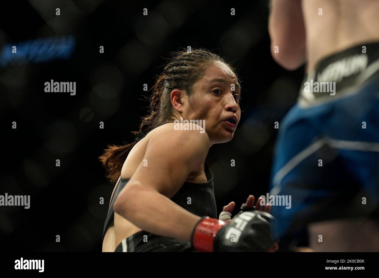 Melissa martinez l and elise reed r hi-res stock photography and images ...